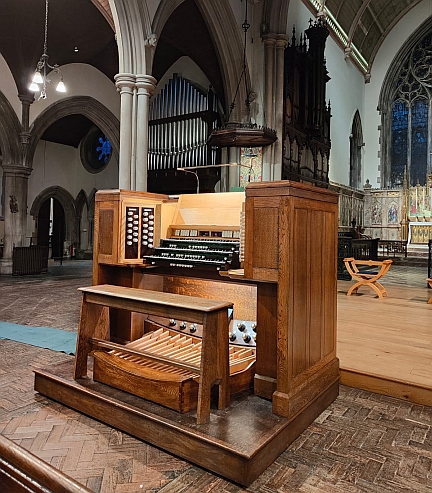 London – Nicholson & Co. Ltd